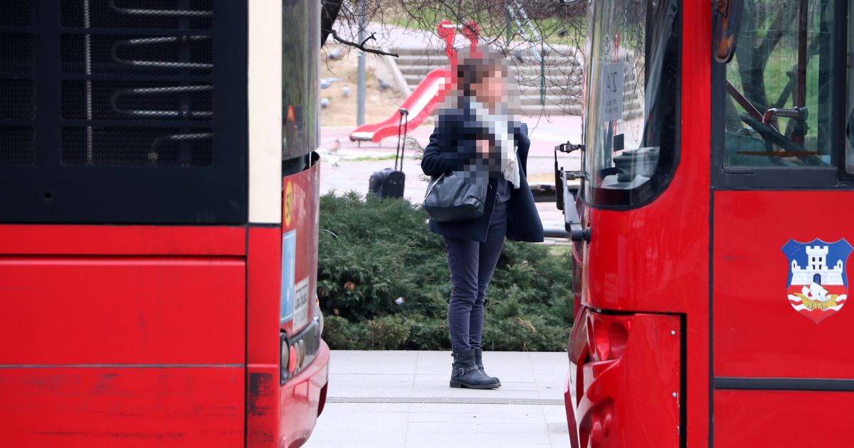 Sudar autobusa kod Hrama Svetog Save - Telegraf.rs