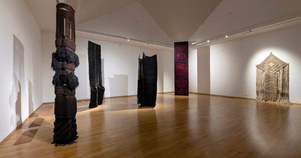 Otvorena izložba “Esencijalnost niti” Jagode Buić u Muzeju savremene umetnosti - Telegraf.rs