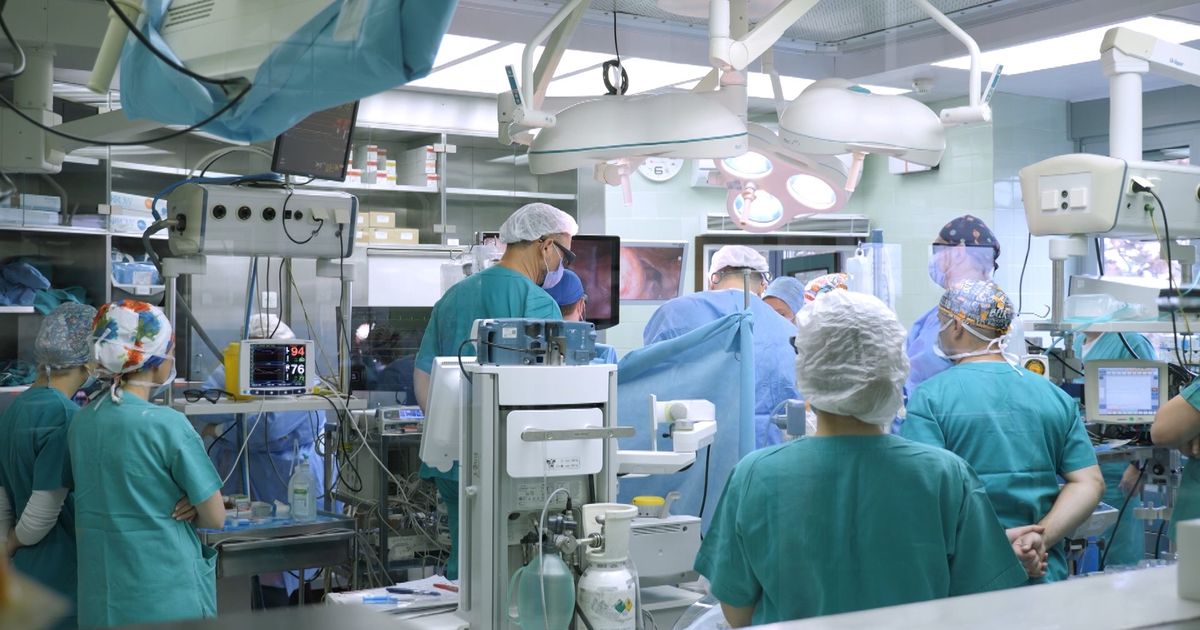 4 dana posle operacije žena se oseća dobro: Urađena prva totalna ...