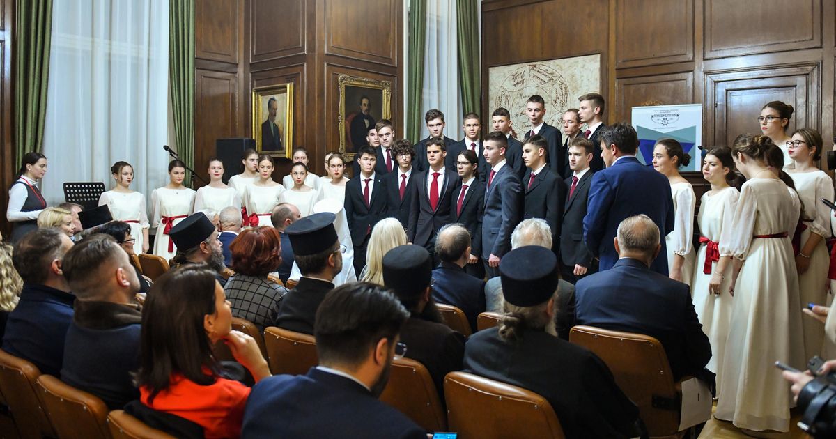 Svečanost povodom prijema nove generacije pitomaca fondacije ...