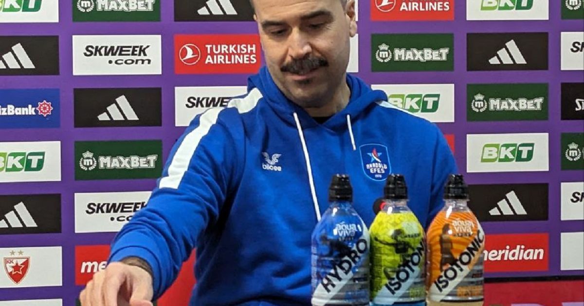 Trener Efesa posle poraza od Zvezde: Trener Efesa posle poraza od Zvezde: