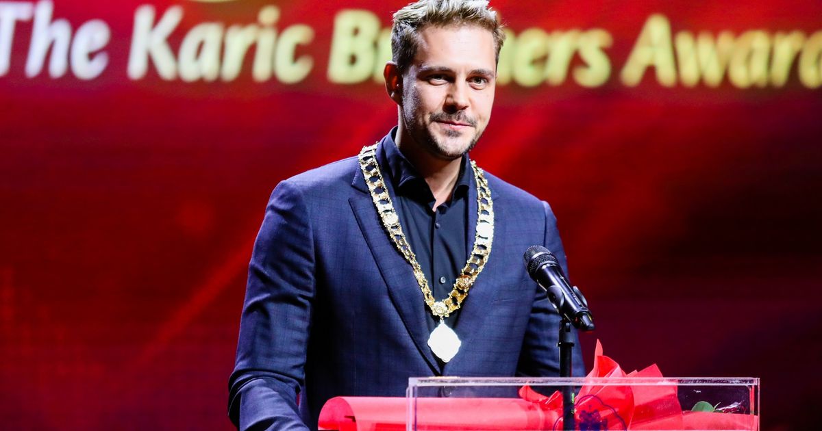 Miloš Biković zahvalan zbog nagrade "Braća Karić" - Telegraf.rs