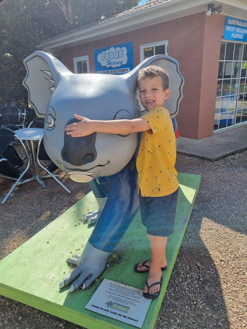 Dečak je bio zdrav dok nisu otkrili da su njegovi madeži predznak ...