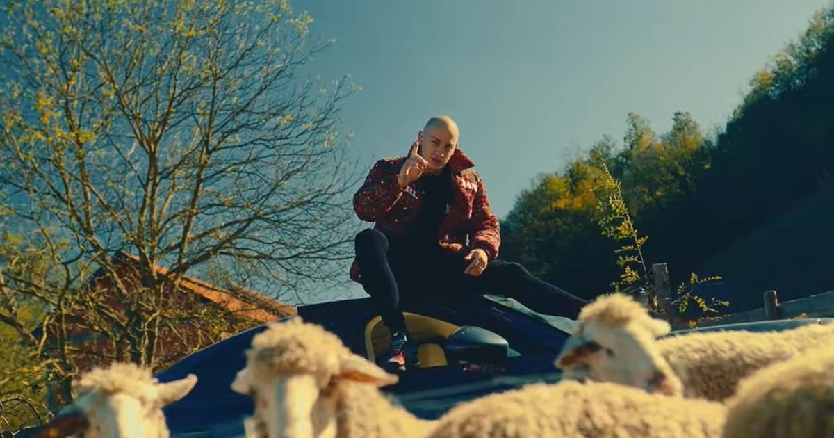 Desingerica vlada hrvatskim muzuičkim listama - Telegraf.rs