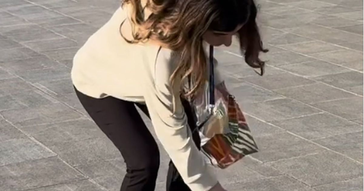 Skandal na Svetskom prvenstvu: Kaznili šahistkinju zbog patika, odmah ...