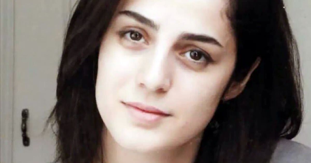 Devojka dobila 74 udarca bičem jer nije nosila hidžab: Kazna izazvala ...