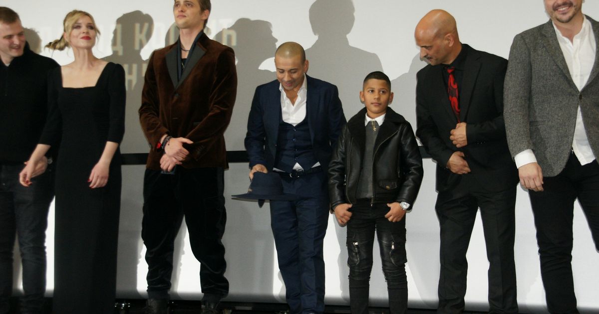 Spektakl na premijeri filma "Nedelja" u mts Dvorani: Glumačka ekipa ...