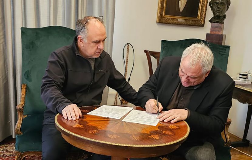 Slavni bariton svetskog glasa Željko Lučić novi umetnički direktor ...