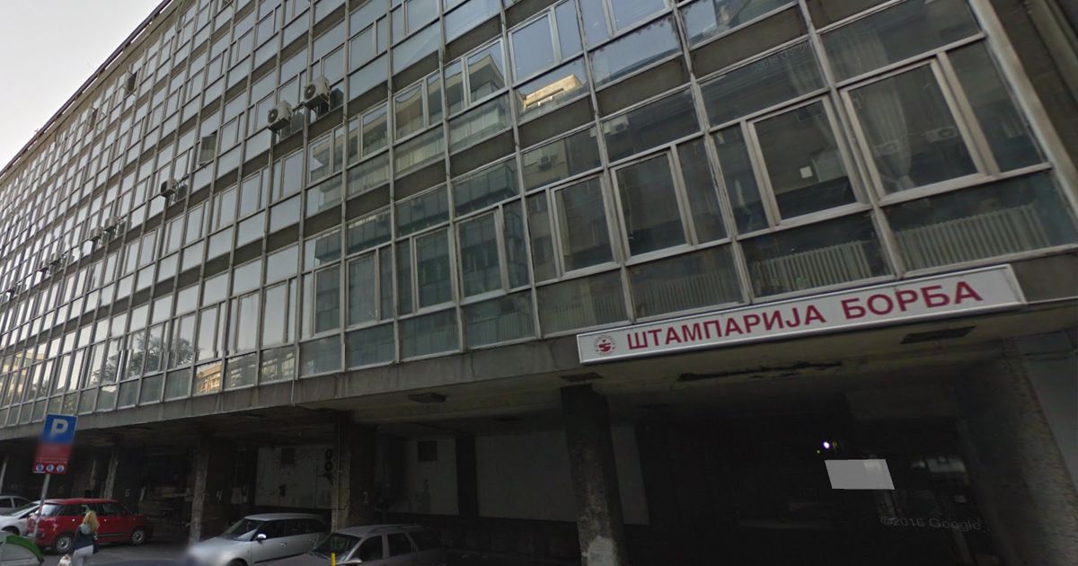 Ugašen požar u Kosovskoj: Vatra izbila u zgradi "Borbe" - Telegraf.rs