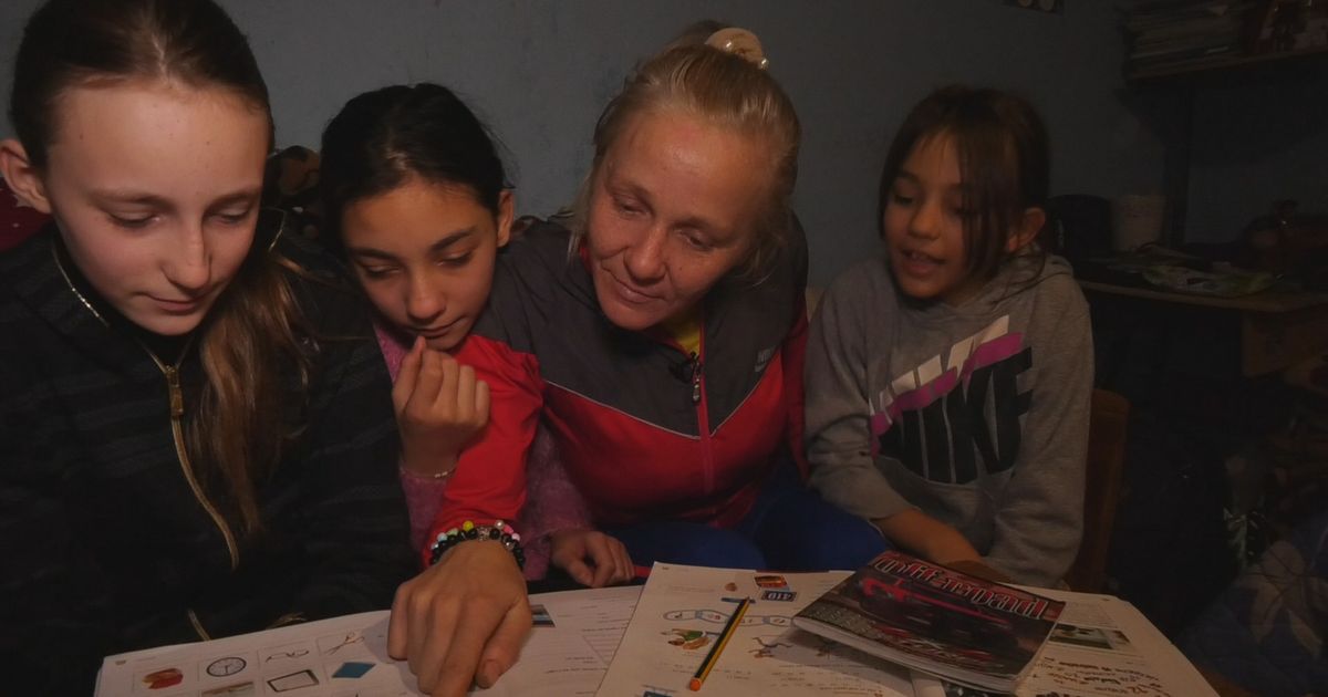 "Ne traže puno, znaju da se nema": Majka sa 4 deteta živi u podrumu, spava na podu, jer u ...