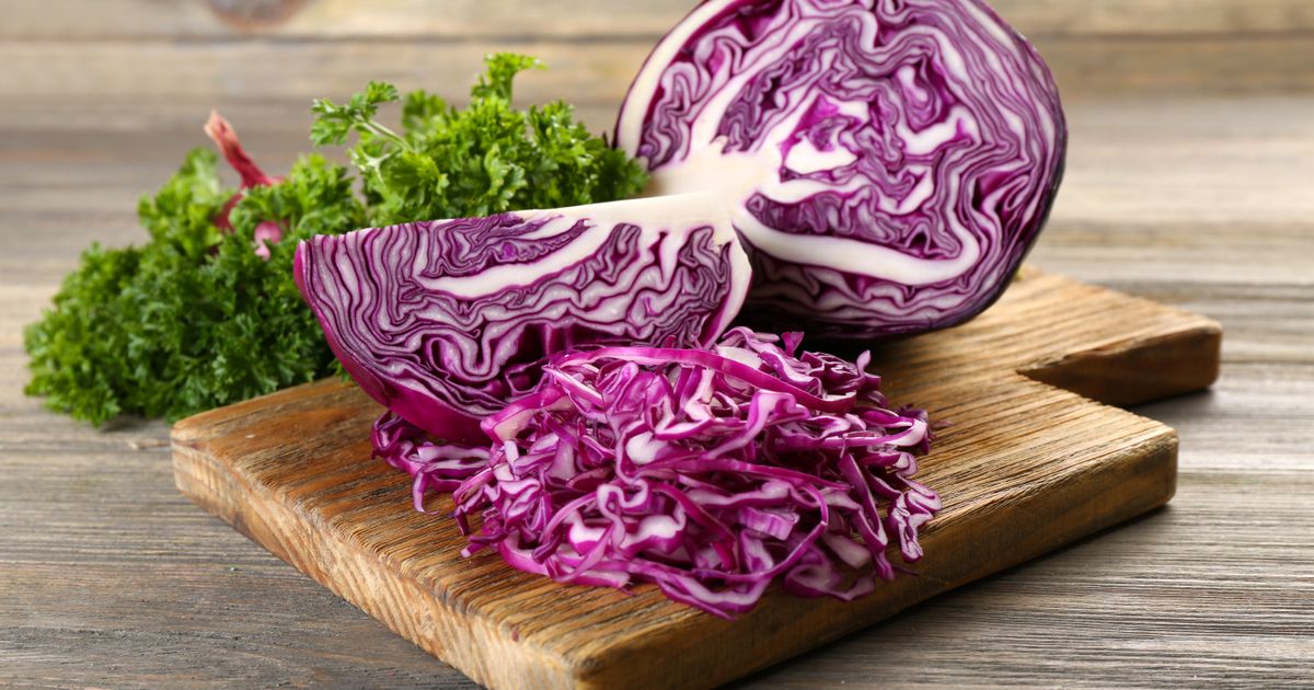Crveni kupus često zanemarujemo: Pripremljen na ove načine će vas ...