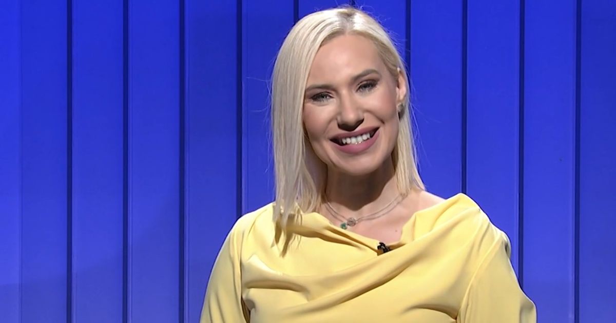 Marija Veljković prati trendove: Voditeljka pokazala obuću koja je ...