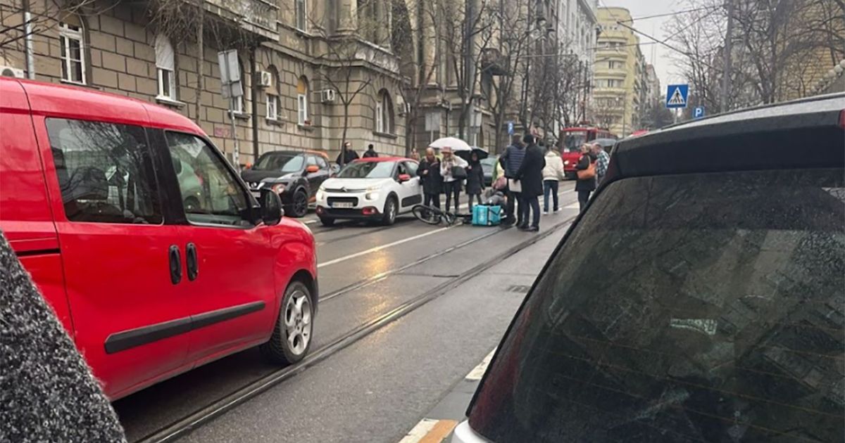 Izbegavajte Resavsku ulicu: Oglasio se GSP o kvaru vozila, vozila preusmerena u Beogradsku ...