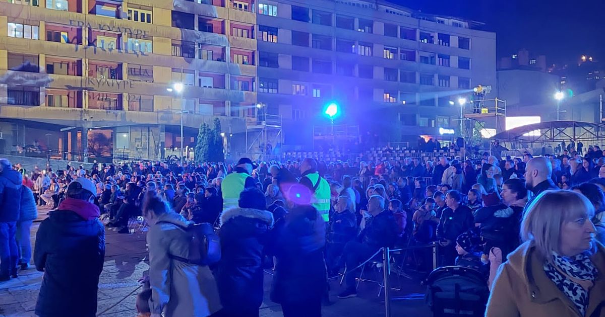 Ovako izgleda prvo veče u "Prestonici kulture": Užice puno, nema igla ...