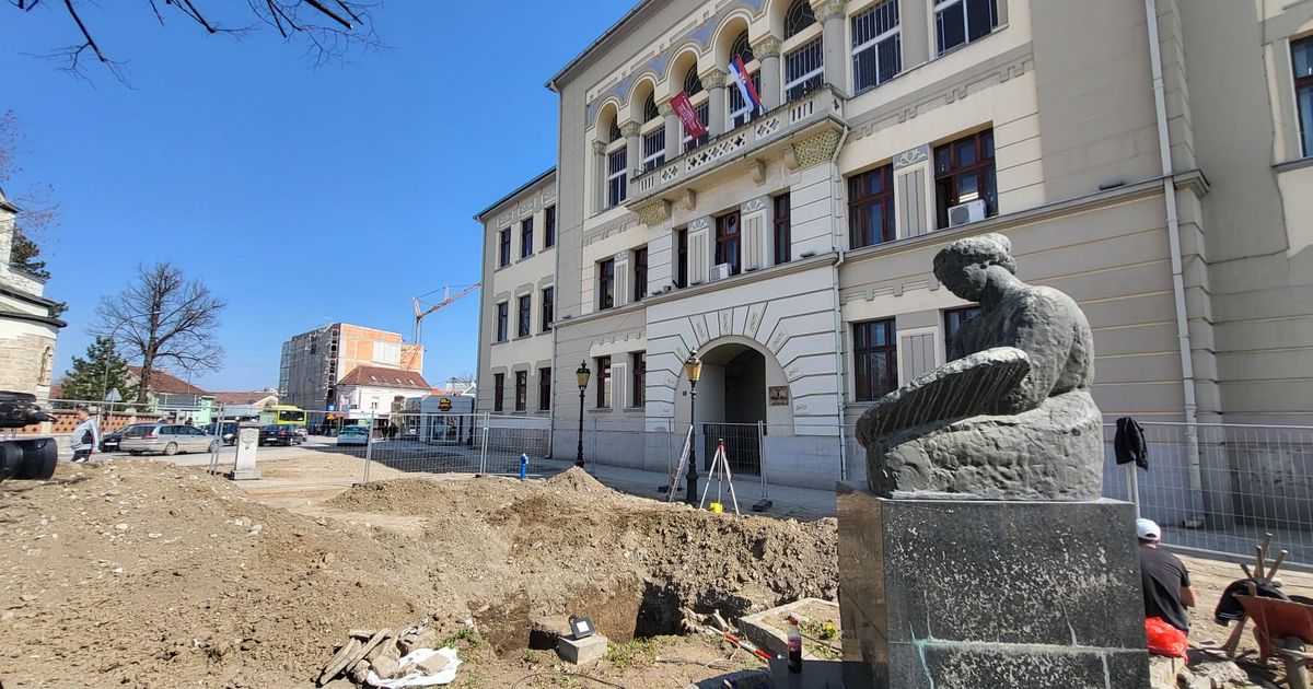 Počeli uređenje ulice, a pronašli drevni bedem i grob: U centru Čačka ...