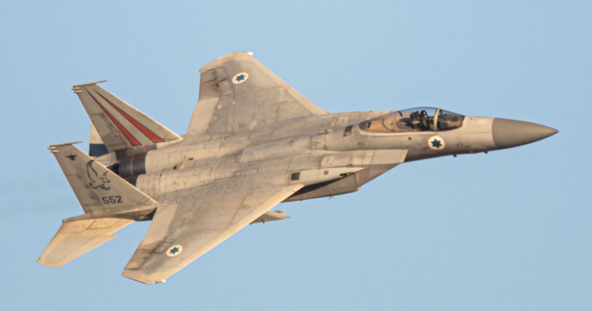 Izraelski F-15 umalo nije sleteo u Teheran: Kvar na rezervoaru ...