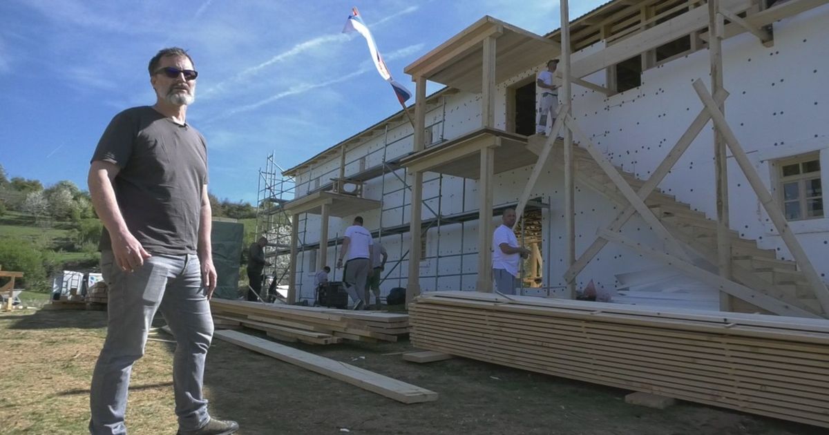 Snima se film o ozloglašenoj “žutoj kući”: Priča koja ledi krv u žilama ...