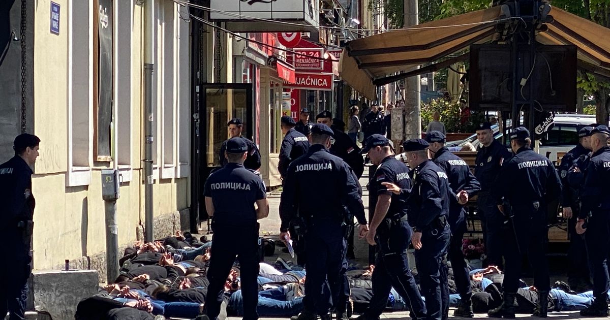 Pogledajte prve fotografije i snimke hapšenja huligana posle tuče u centru Beograda - Telegraf.rs