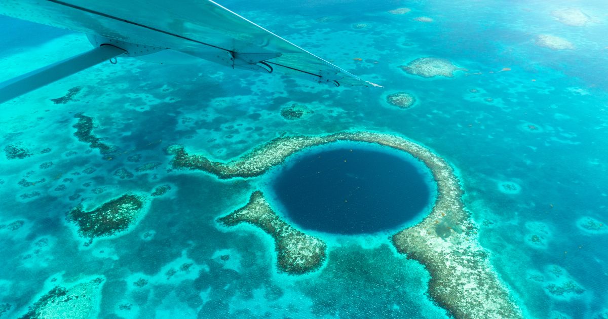 Zaronili su u misterioznu plavu rupu u okeanu i došli do jezivog ...