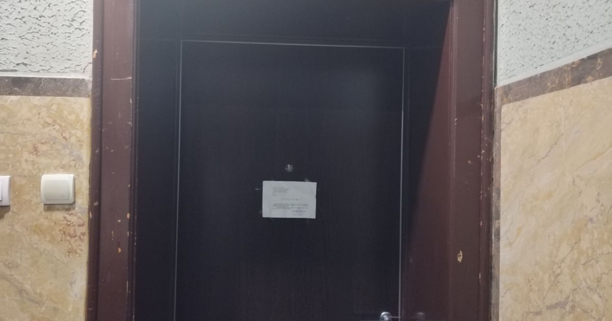 Stan na Zvezdari u kom je nađeno telo žene zapečaćen: Čeka se obdukcija ...