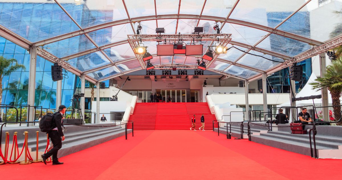 Kako je mali Kan postao domaćin velikog Filmskog festivala? Grad na ...