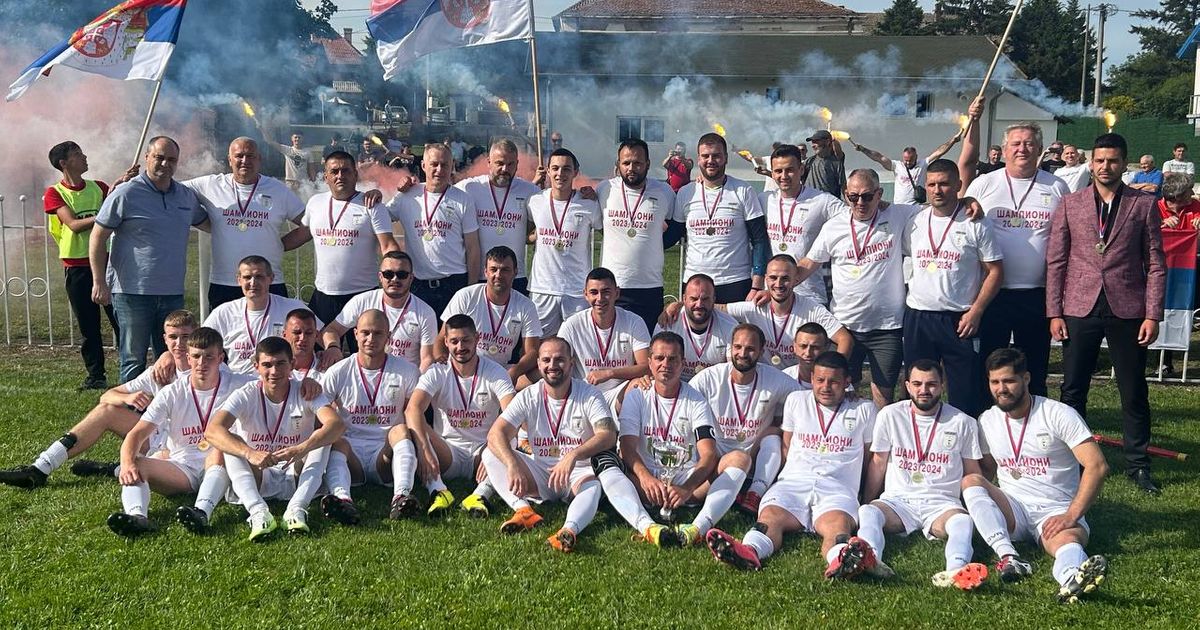 Kako je selo od 1.000 ljudi "obolelo" od fudbalske groznice: Najlepša ...