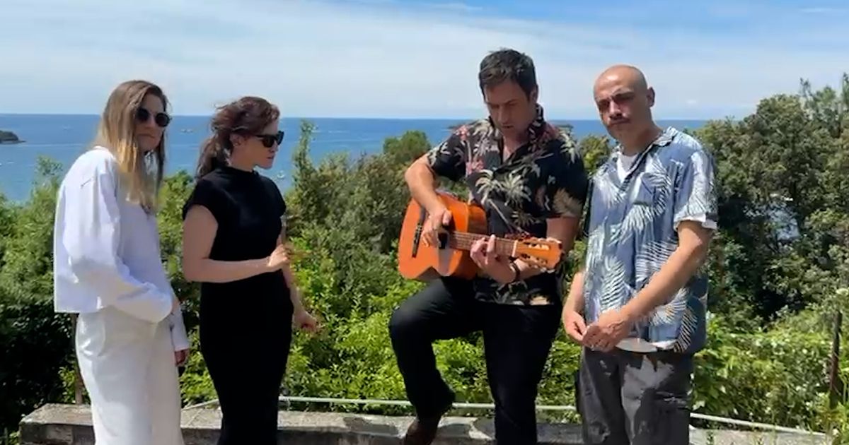 Goran Bogdan uzeo gitaru i zapevao, pa pozvao sve "na đuskanje" i ...