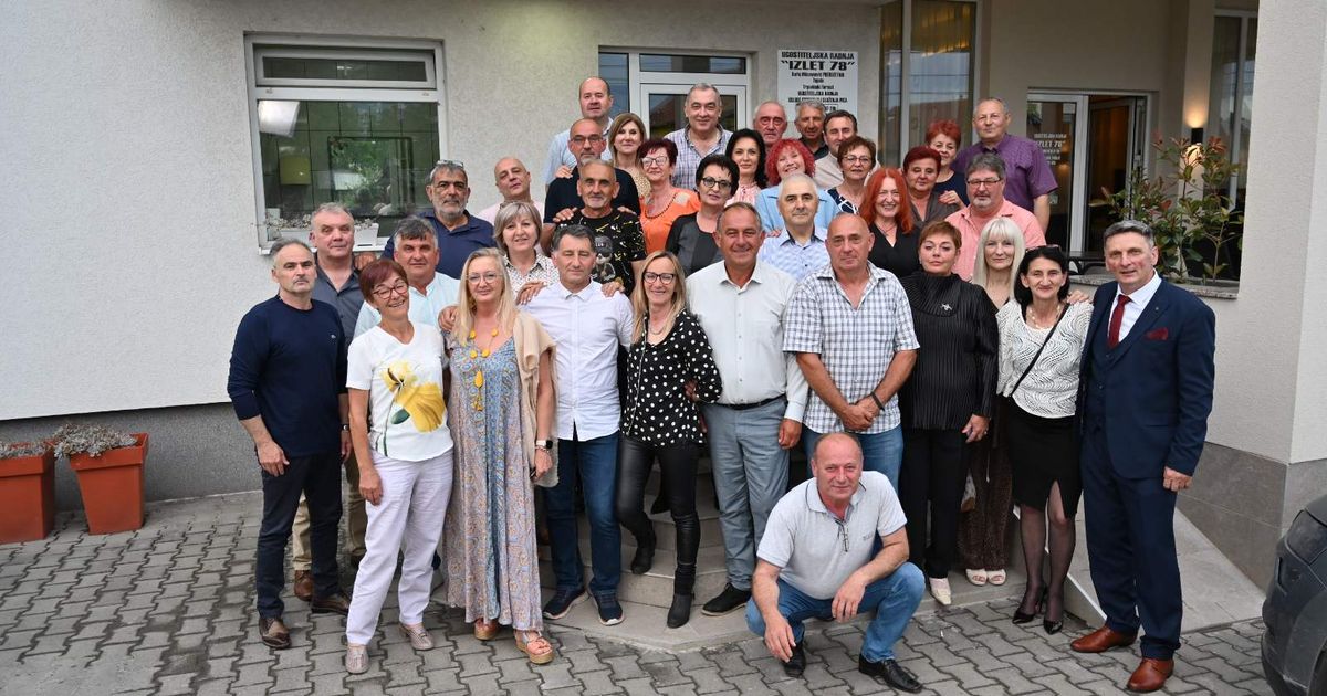 Drugari iz vrtića i škole zajedno proslavili 60 godina života u Topoli ...