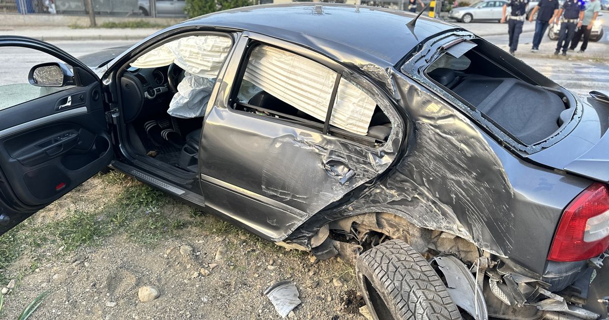 Stravičan udes u Čačku: Vozač "škode" udario devojku na skuteru, najmanje dvoje povređeno ...