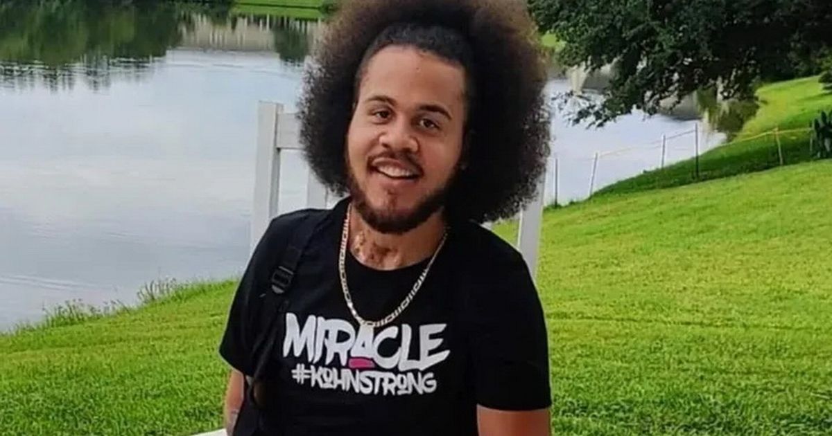 Uspeo je da preživi dugu komu i oporavi se, ali mu nije bilo suđeno da ...