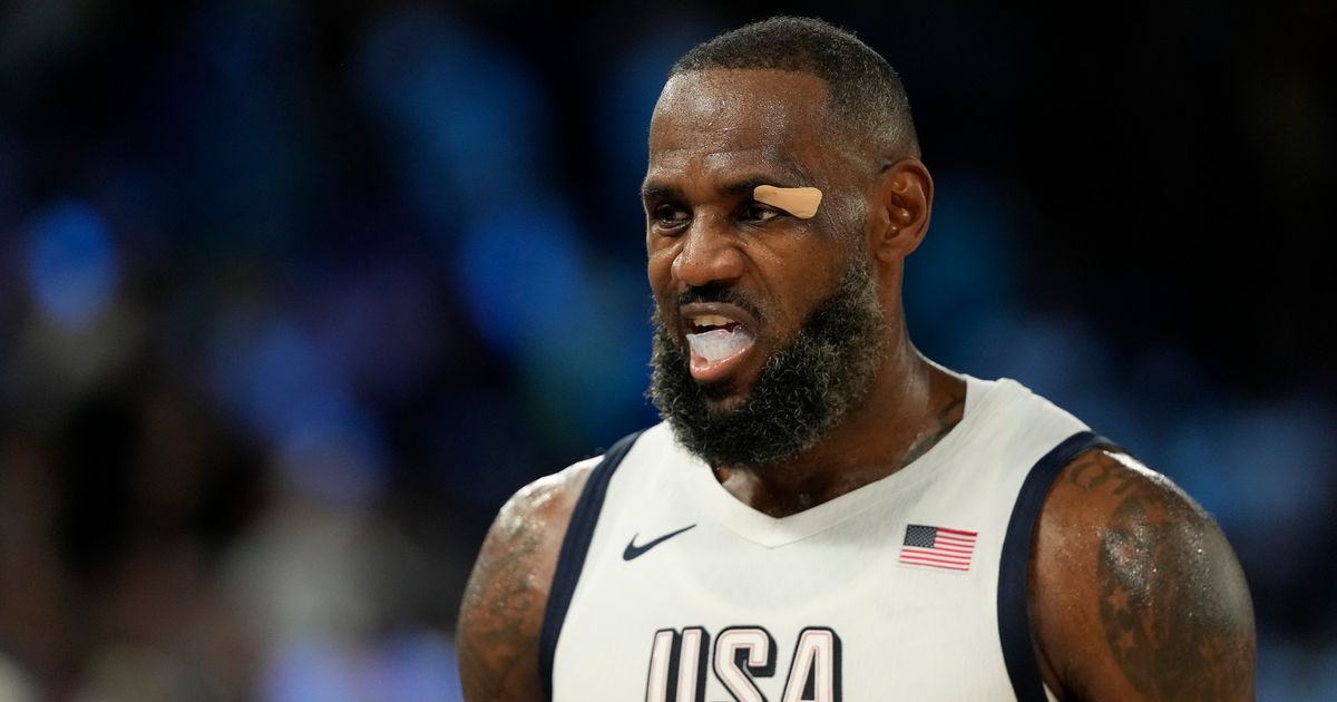 Lebron Džejms je mogao da radi šta hoće protiv Srbije: Sudije ...