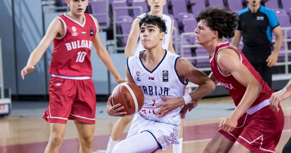 Mladi košarkaši Srbije uništili Bugare sa +51 na Eurobasketu U16: Vuk ...