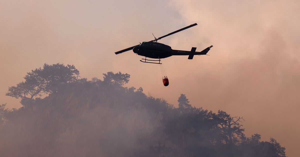 Snimak požara u Mostaru: Gori poznata firma, ogroman oblak gustog dima ...