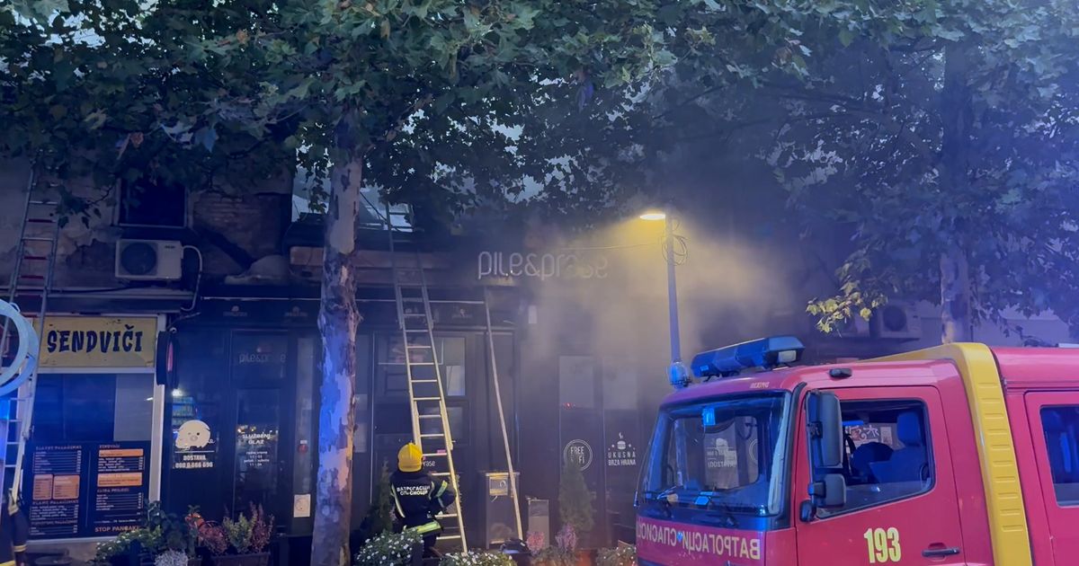 Prvi snimak požara u poznatom lokalu u centru Beograda: Poznato gde je sve krenulo - Vesti ...