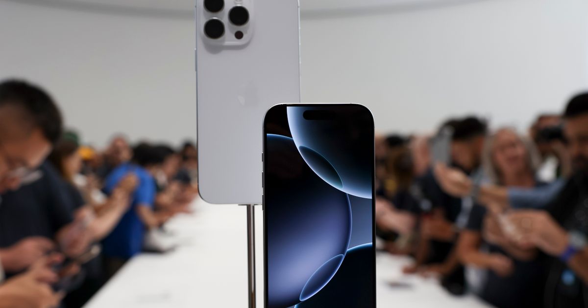 Izgleda da je Epl "podbacio": Nakon predstavljanja Ajfona 16, počele da mu padaju akcije ...