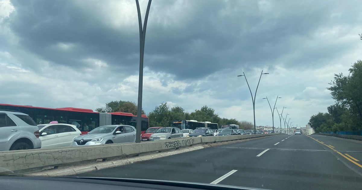 Brankov most, kolaps! Na početku špica sve je naopako: Ka gradu kao da ...