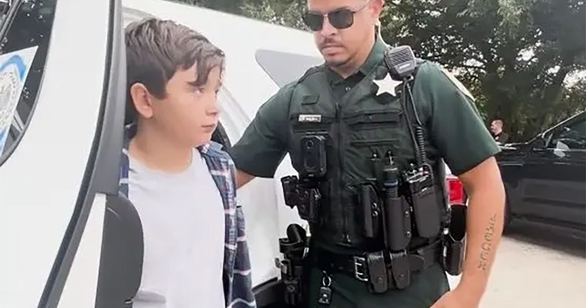 Snimak hapšenja dečaka (11) zbog pretnji pucnjavom u školi: Imao i ...