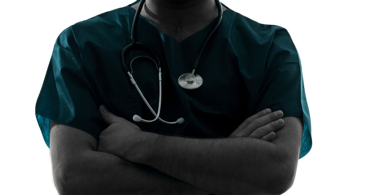 Ispraćen u penziju jedan od najvoljenijih doktora u Vojvodini ...