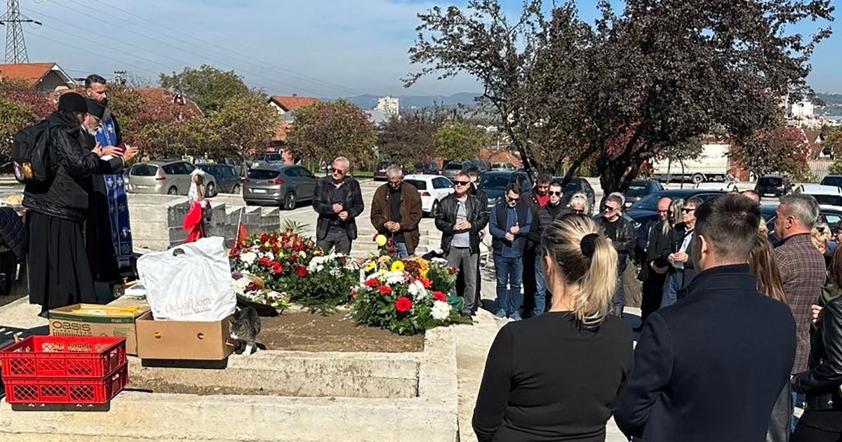 Obeleženo 40 dana od smrti rok legende Bore Čorbe: "Zauvek će biti među ...