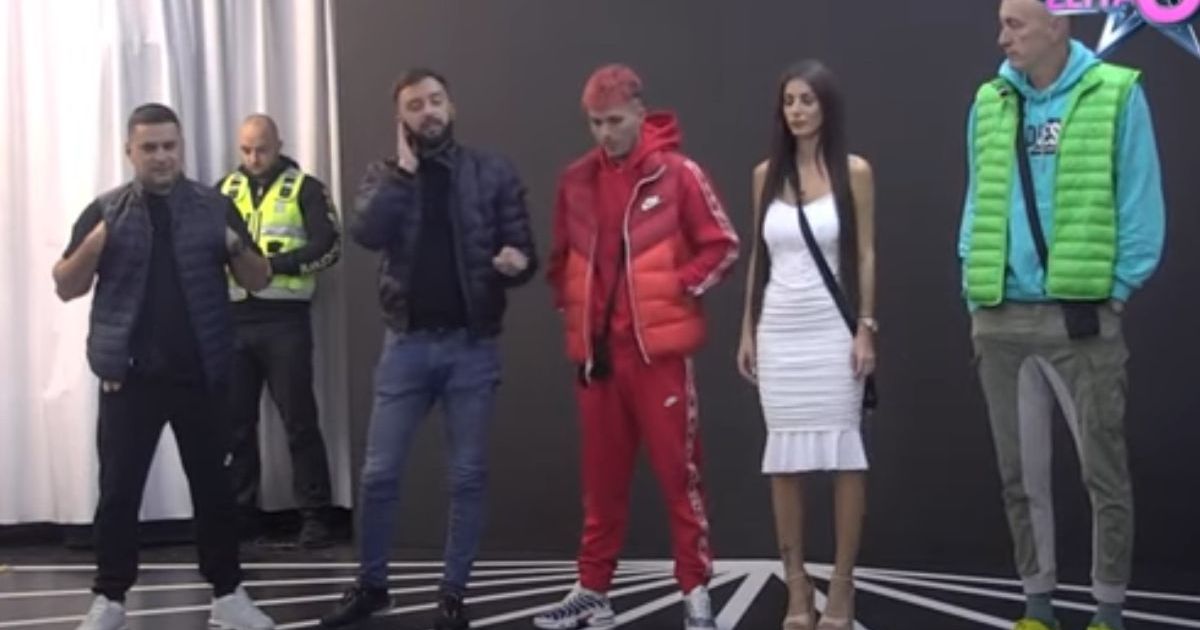 On je na veliko iznenađenje sinoć zauvek napustio Elitu: Saopšteno mu da hitno izađe iz ...