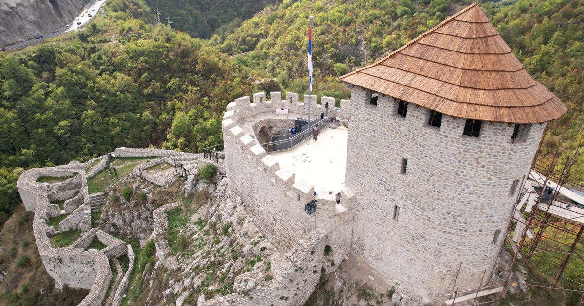 Prelepi Stari grad zasijaće novim sjajem: Radovi na rekonstrukciji Vodotornja u punom jeku ...