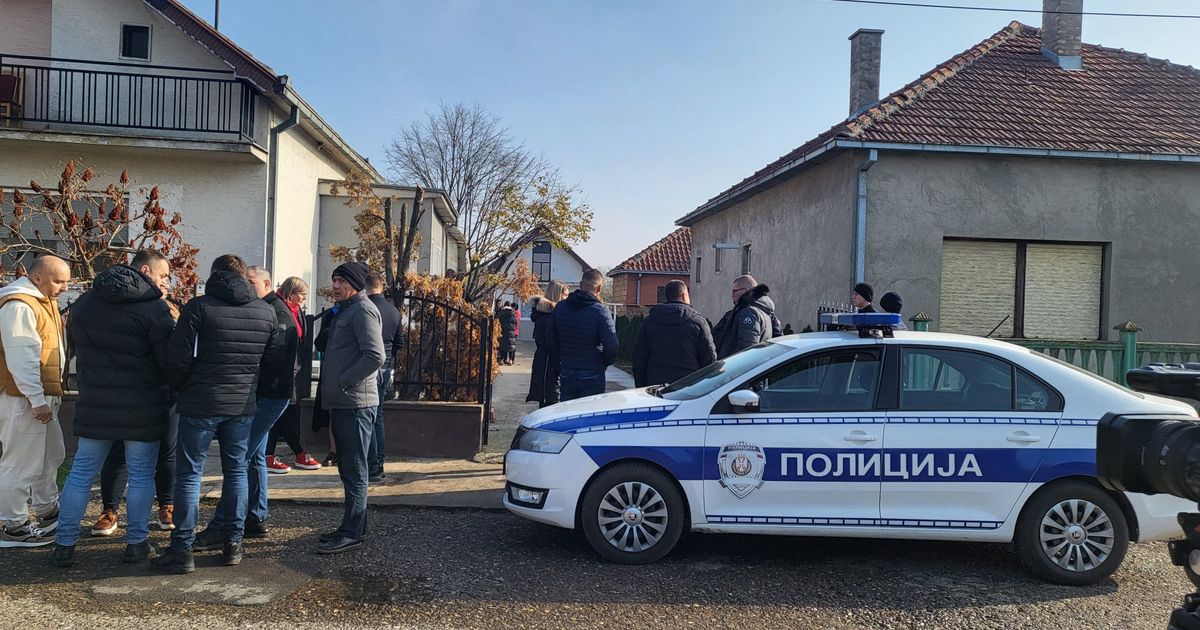 Poznat identitet stradalih u domu u Vojki: Sumnja se da je ovo uzrok požara - Vesti - Telegraf.rs