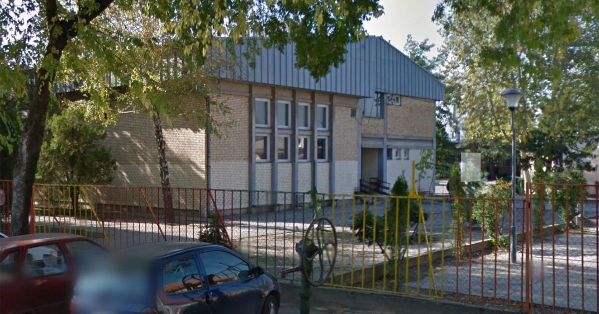 Učenik u Subotici đake davi, pljuje, preti im ubistvom: Roditelji decu ...