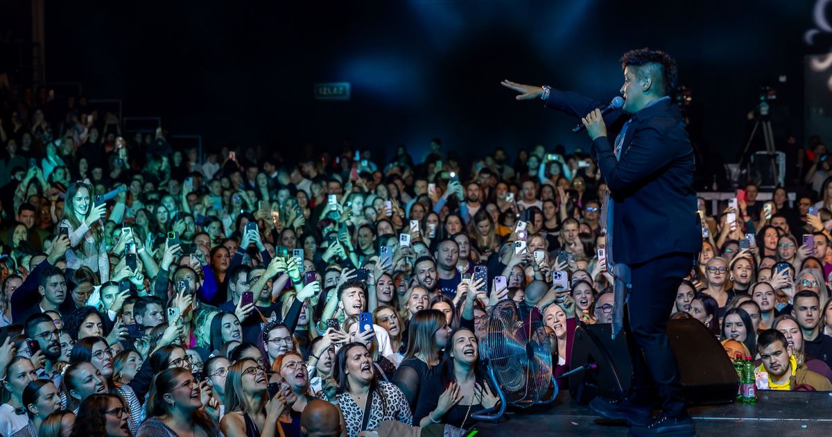 Marija Šerifović prekinula koncert u Osijeku i obratila se dečku iz ...