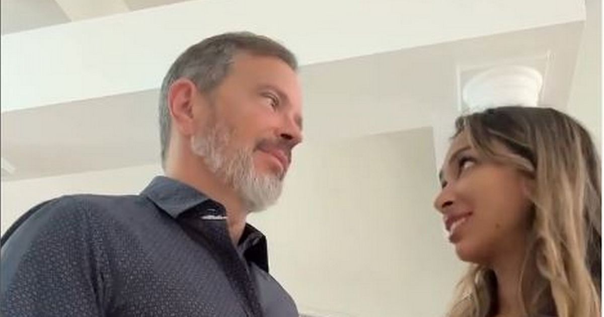 "Nisam s njim zbog novca, Isus mi je bitan": Devojka šokirala izjavom o 29 godina starijem ...