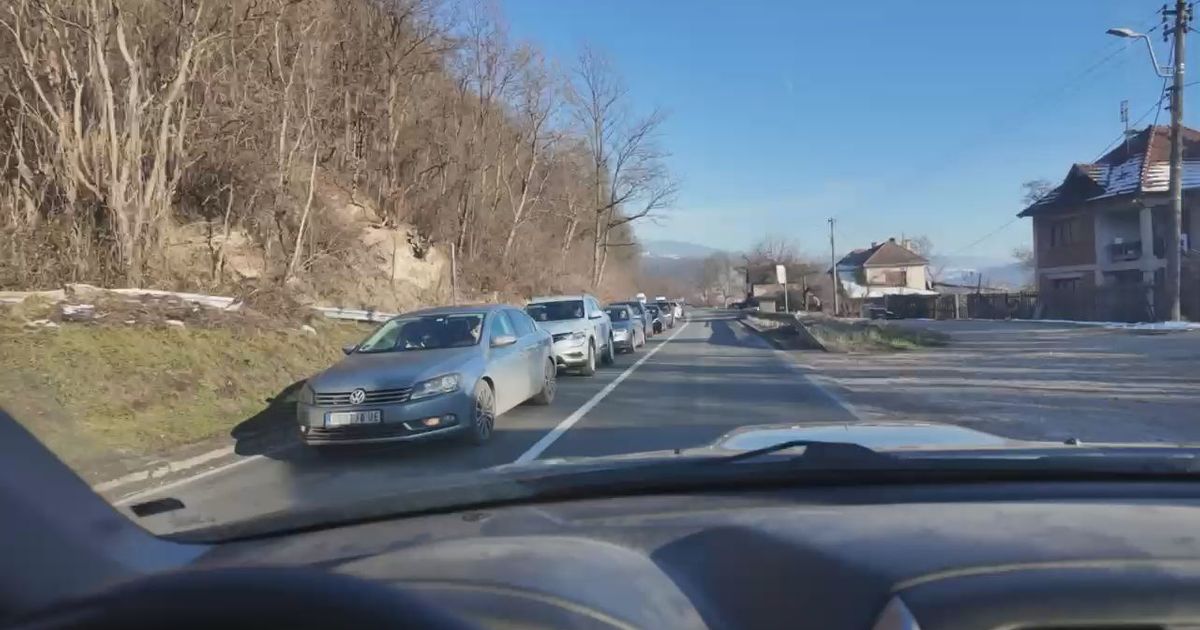 Počela praznična seoba Srba! Haos na putevima već od sad, a evo gde su zabeležene kilometarske ...