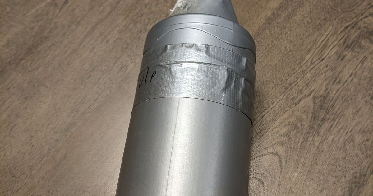 Otvorio vremensku kapsulu staru 25 godina i probudio nostalgiju ...