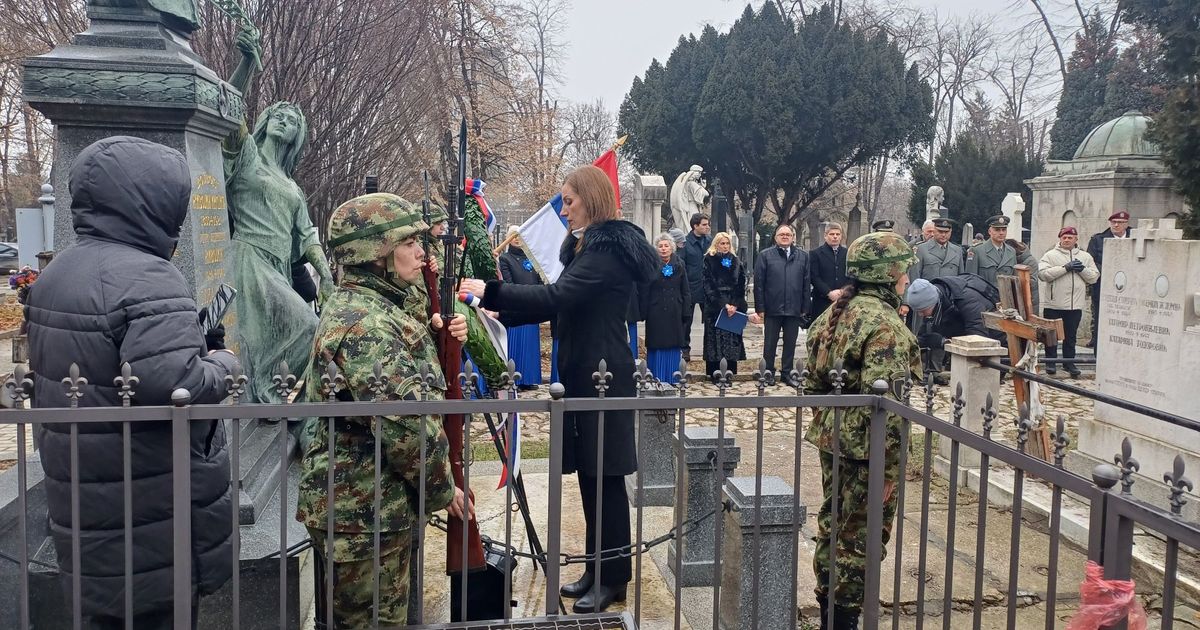 Venci povodom obeležavanja godišnjice smrti vojvoda Bojovića, Mišića i ...