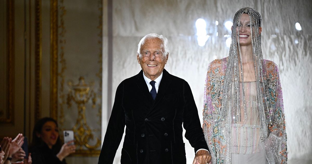 Đorđo Armani u 90. godini smogao snage da se pokloni publici: Teško ...