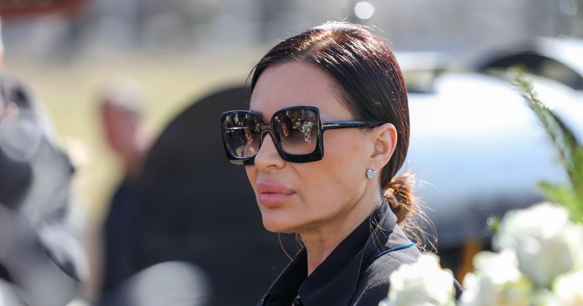 "Ispovedila se i stavila mi veliki teret na leđa" Duhovnik Cece ...